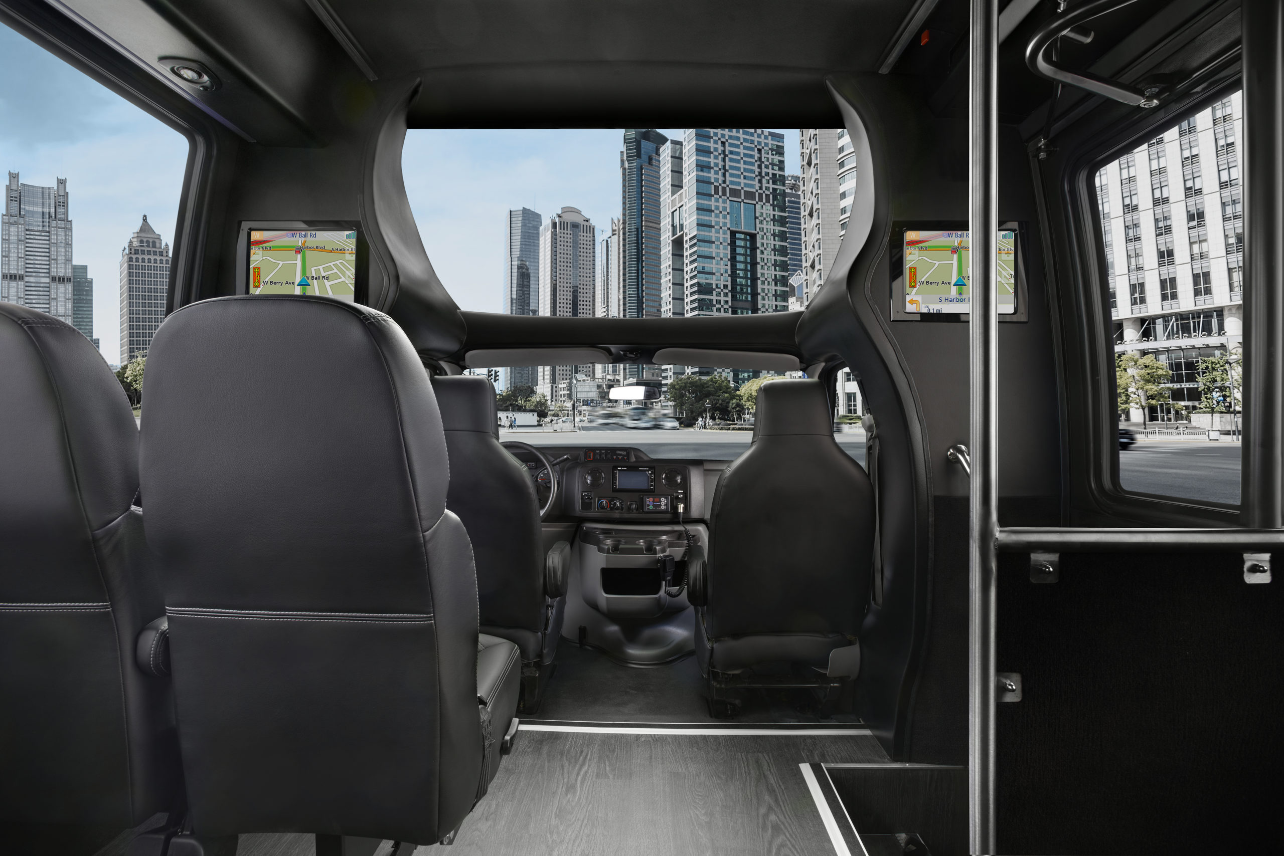 Benefits of an Executive Minibus | RDV Limousine